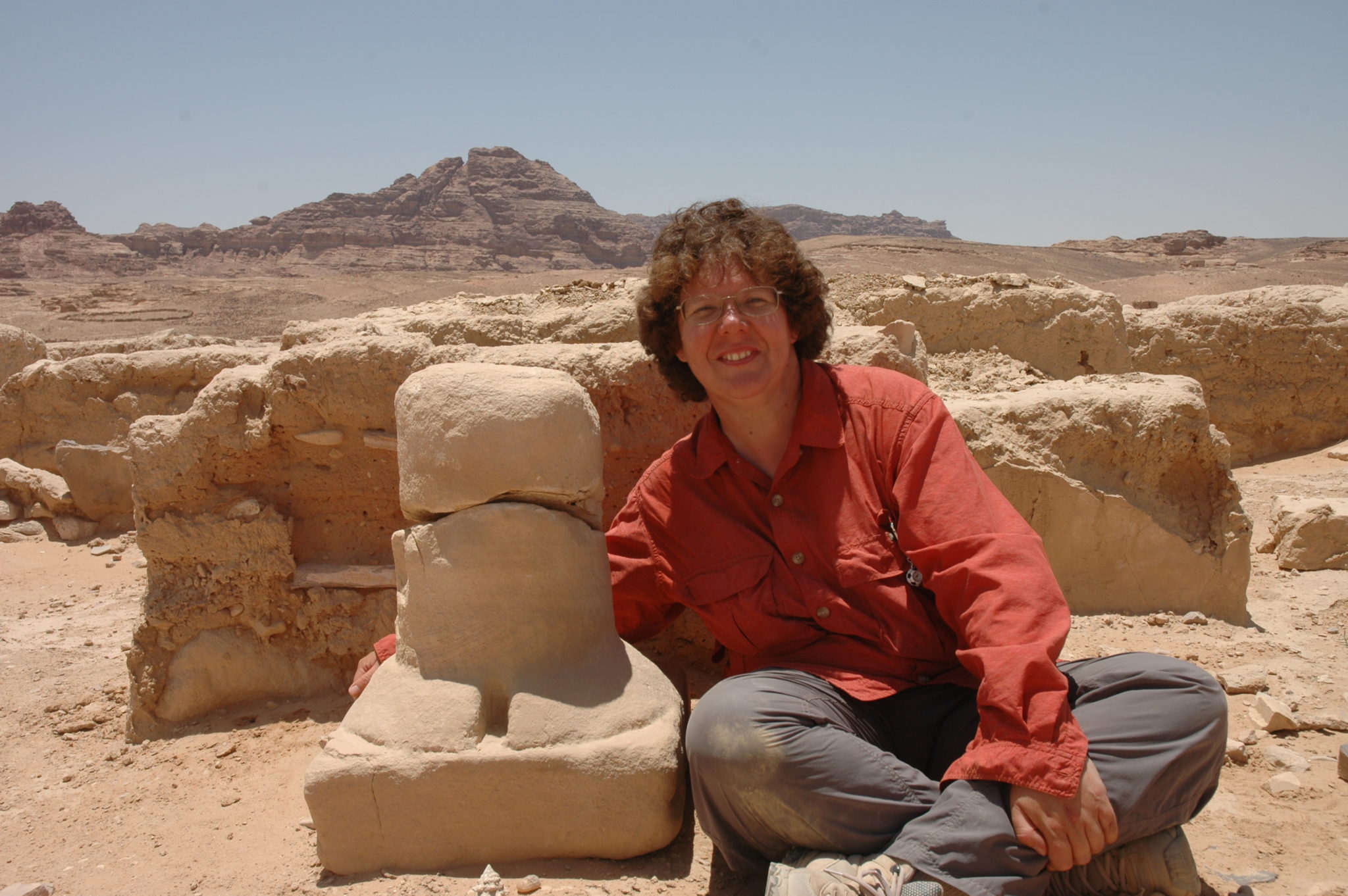 Soldiers and Civilians in Roman Arabia: The Evolution of Roman and ...